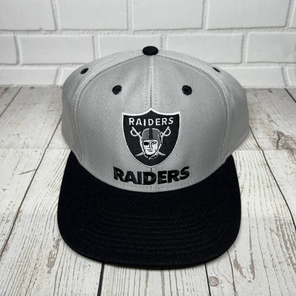 Reebok | Accessories | Vintage Las Vegas Raiders Nfl Reebok Hat ...